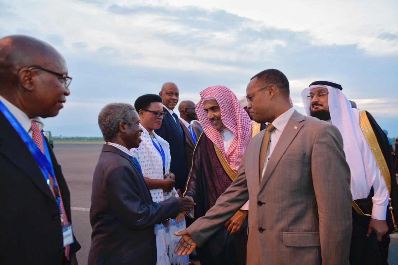 The SG of the Muslim World League arrives in the Republic of Burundi